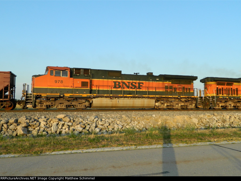 BNSF 978